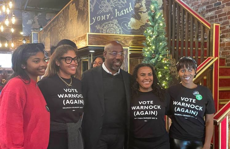 Warnock Continues Runoff Tour To Over Coffee And Eggs - The Portland Medium