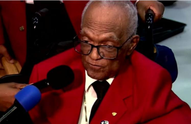Surviving Tuskegee Airmen Honored In Ceremony - The Portland Medium