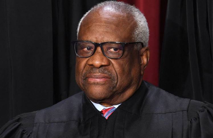 Clarence Thomas Officially Discloses Private Trips On GOP Donor Harlan Crow’s Plane - The ...