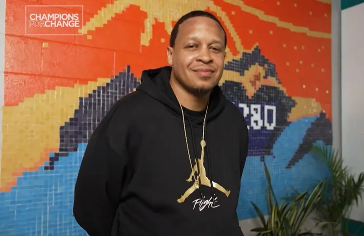 This High School Is Centered Around Helping Students Overcome Addiction ...